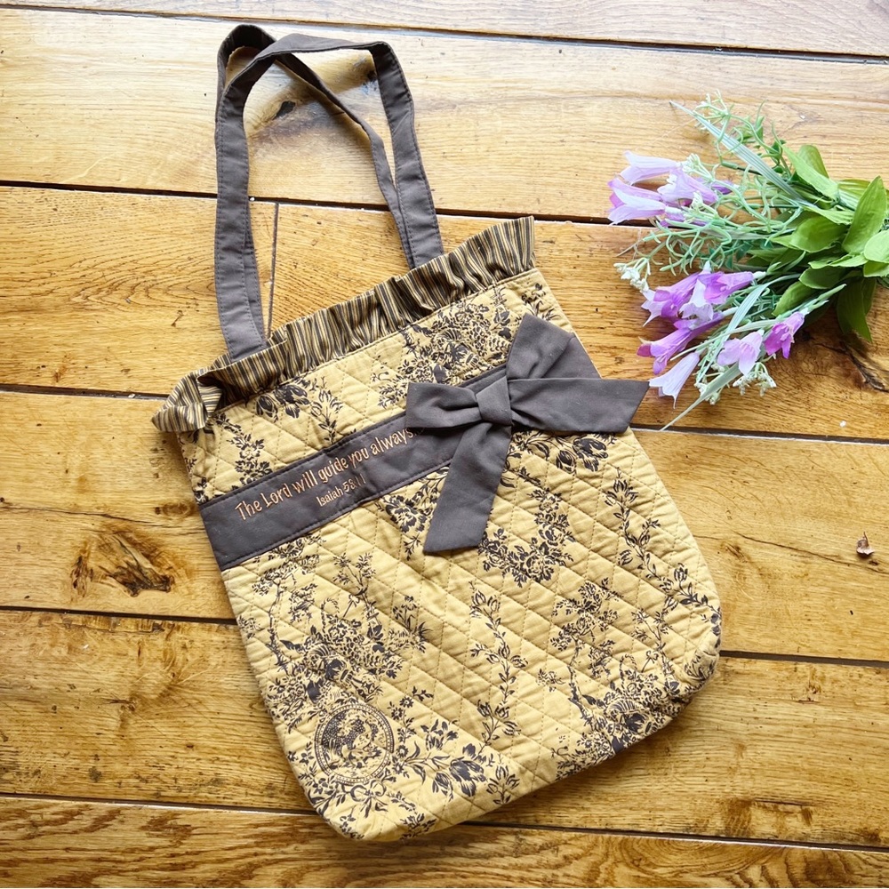 Vintage Quilted Toile Tote With Bow And Bible Verse - Gem
